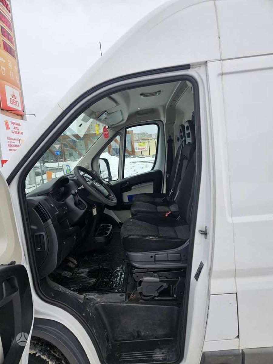 Balts Fiat Ducato 2016 Viļņa, ar dzinēja tilpumu 2.30 L un nobraukumu 472 tūkst. km par 7500 €, foto 14 vietnē AUTOMOTO.COM.LV
