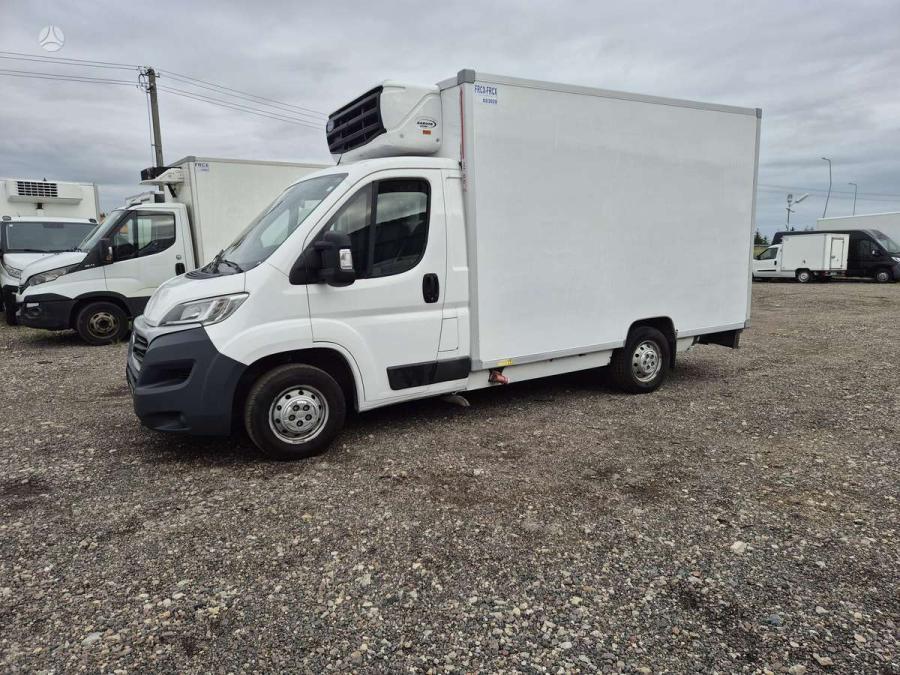 Balts Fiat Ducato 2016 Kauņa, ar dzinēja tilpumu 2.30 L un nobraukumu 440 tūkst. km par 4680 €, foto 4 vietnē AUTOMOTO.COM.LV