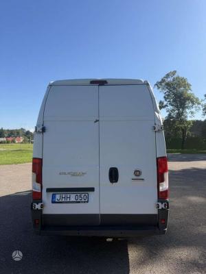 White Fiat Ducato 2016 in Vilnius, with an engine capacity of 2.30 L and mileage of 500 thousand km for 4500 €, photo 8 on AUTOMOTO.COM.LV