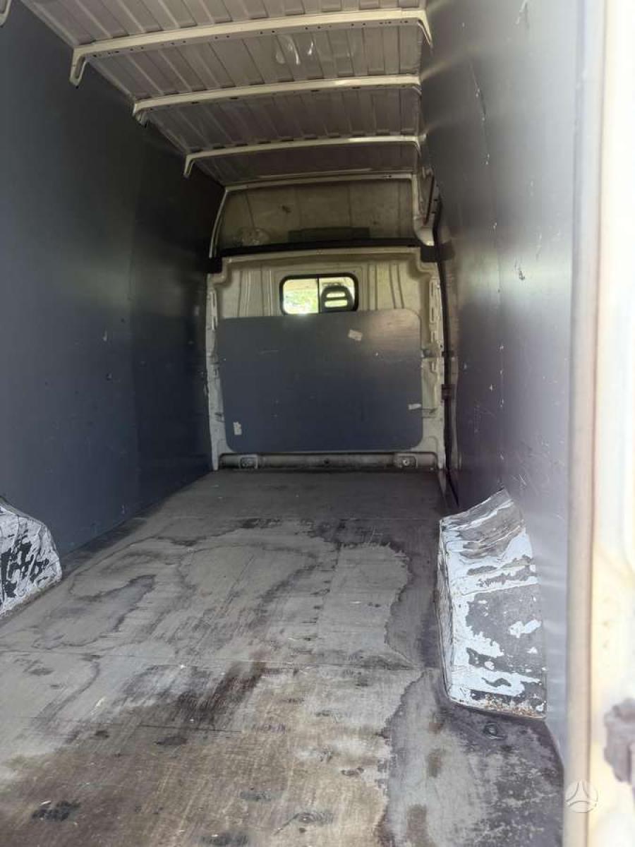 White Fiat Ducato 2016 in Vilnius, with an engine capacity of 2.30 L and mileage of 500 thousand km for 4500 €, photo 10 on AUTOMOTO.COM.LV