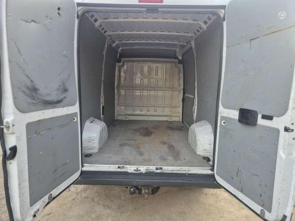 Balts Fiat Ducato 2016 Tauragė, ar dzinēja tilpumu 2.30 L un nobraukumu 200 tūkst. km par 5300 €, foto 9 vietnē AUTOMOTO.COM.LV