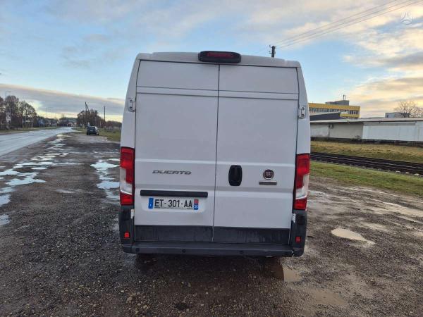 White Fiat Ducato 2017 in Taurage, with an engine capacity of 2.30 L and mileage of 130 thousand km for 7000 €, photo 5 on AUTOMOTO.COM.LV