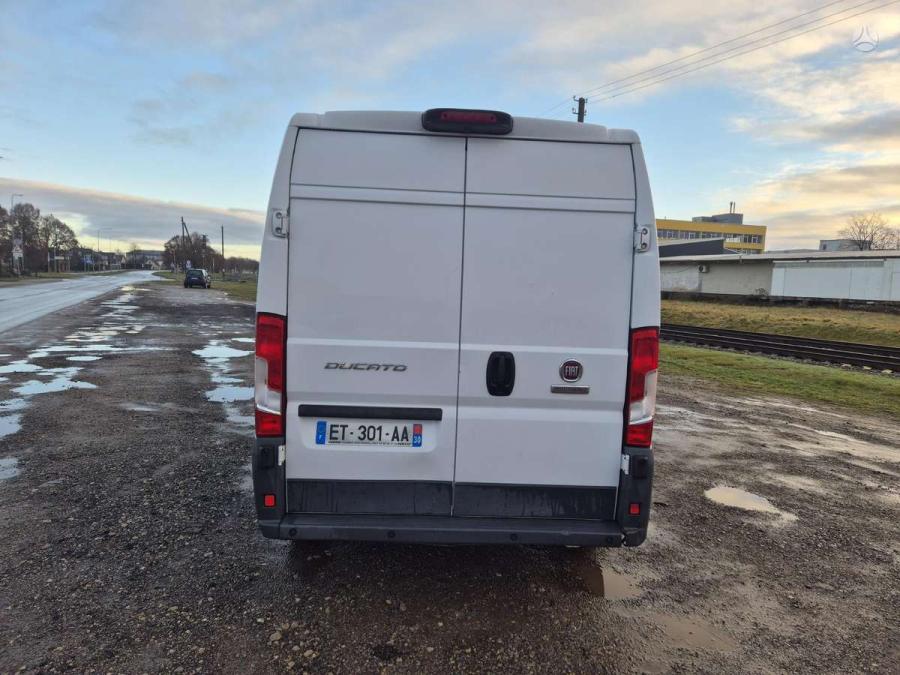 Balts Fiat Ducato 2017 Tauragė, ar dzinēja tilpumu 2.30 L un nobraukumu 130 tūkst. km par 7000 €, foto 5 vietnē AUTOMOTO.COM.LV