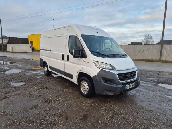 White Fiat Ducato 2017 in Taurage, with an engine capacity of 2.30 L and mileage of 130 thousand km for 7000 €, photo 8 on AUTOMOTO.COM.LV