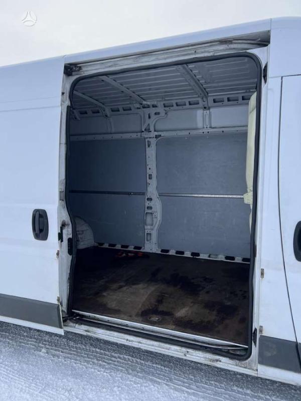 Balts Fiat Ducato 2017 Marijampole, ar dzinēja tilpumu 2.30 L un nobraukumu 342 tūkst. km par 7000 €, foto 9 vietnē AUTOMOTO.COM.LV