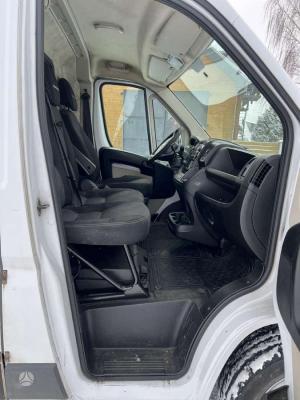 White Fiat Ducato 2017 in Marijampole, with an engine capacity of 2.30 L and mileage of 342 thousand km for 7000 €, photo 10 on AUTOMOTO.COM.LV