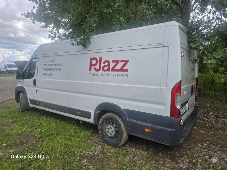 Balts Fiat Ducato 2017 Šakiai, ar dzinēja tilpumu 2.29 L un nobraukumu 450 tūkst. km par 3600 €, foto 13 vietnē AUTOMOTO.COM.LV