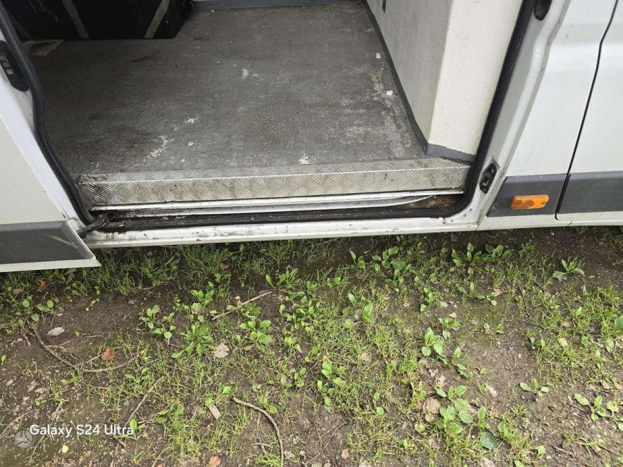 Balts Fiat Ducato 2017 Šakiai, ar dzinēja tilpumu 2.29 L un nobraukumu 450 tūkst. km par 3600 €, foto 38 vietnē AUTOMOTO.COM.LV