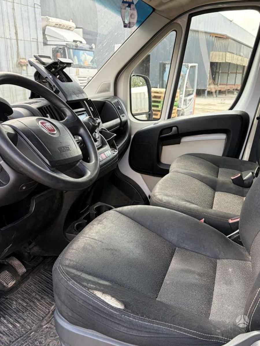 Balts Fiat Ducato 2017 Kauņa, ar dzinēja tilpumu 2.29 L un nobraukumu 416 tūkst. km par 3500 €, foto 7 vietnē AUTOMOTO.COM.LV