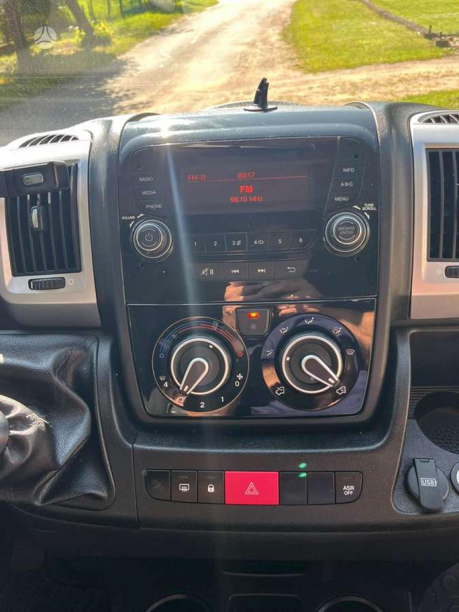 Balts Fiat Ducato 2017 Šilalė, ar dzinēja tilpumu 2.30 L un nobraukumu 220 tūkst. km par 8990 €, foto 12 vietnē AUTOMOTO.COM.LV