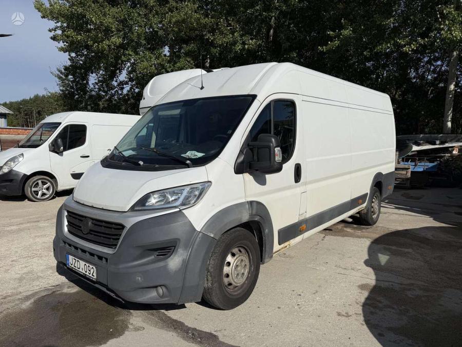 White Fiat Ducato 2017 in Vilnius, with an engine capacity of 2.29 L and mileage of 439 thousand km for 4200 €, photo 1 on AUTOMOTO.COM.LV