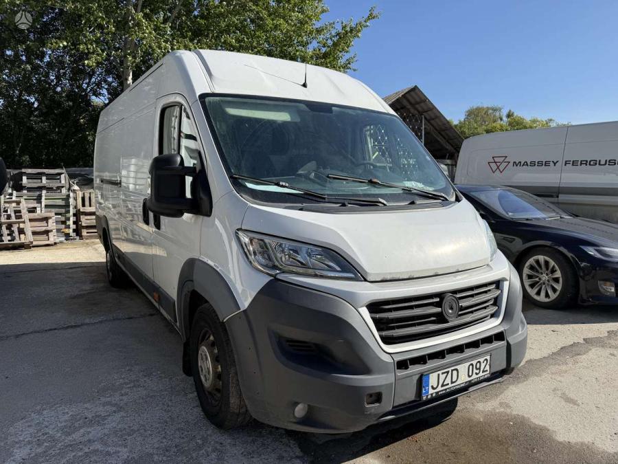 White Fiat Ducato 2017 in Vilnius, with an engine capacity of 2.29 L and mileage of 439 thousand km for 4200 €, photo 3 on AUTOMOTO.COM.LV