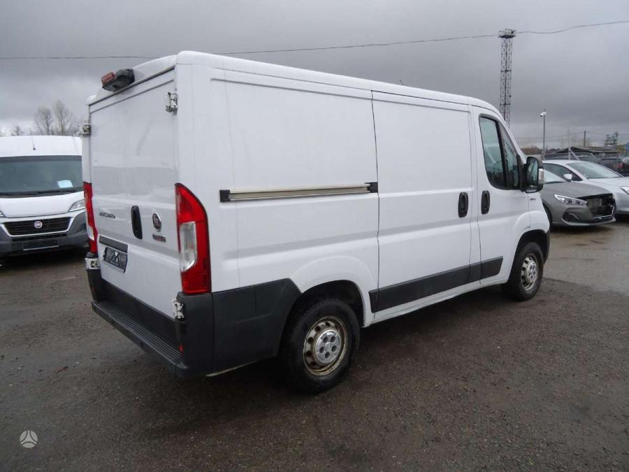 Balts Fiat Ducato 2018 Kauņa, ar dzinēja tilpumu 2.29 L un nobraukumu 350 tūkst. km par 6450 €, foto 4 vietnē AUTOMOTO.COM.LV