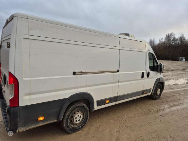Balts Fiat Ducato 2018 Kupiškis, ar dzinēja tilpumu 2.30 L un nobraukumu 450 tūkst. km par 4500 €, foto 8 vietnē AUTOMOTO.COM.LV