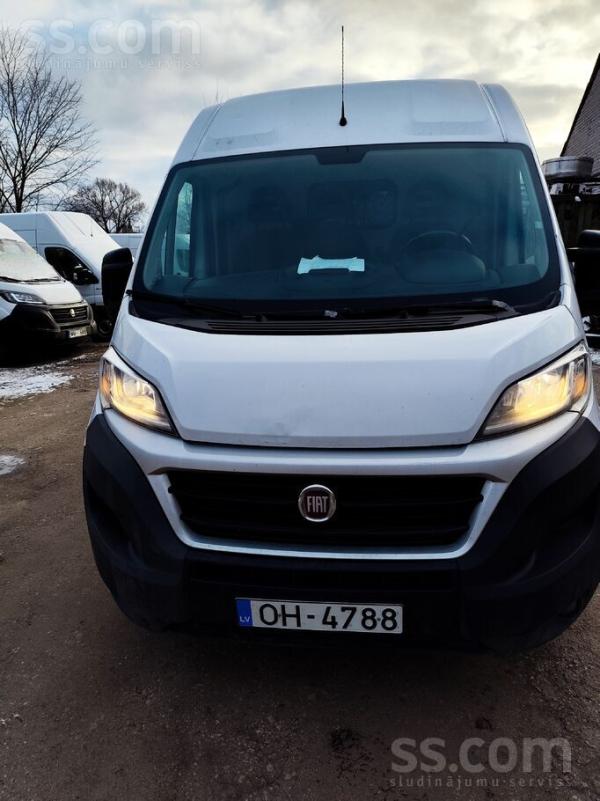 White Fiat Ducato 2018 in Rezekne, with an engine capacity of 2.30 L and mileage of 557 thousand km for 7000 €, photo 1 on AUTOMOTO.COM.LV