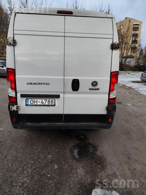 White Fiat Ducato 2018 in Rezekne, with an engine capacity of 2.30 L and mileage of 557 thousand km for 7000 €, photo 3 on AUTOMOTO.COM.LV