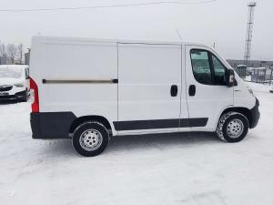 White Fiat Ducato 2018 in Kaunas, with an engine capacity of 2.29 L and mileage of 295 thousand km for 5999 €, photo 6 on AUTOMOTO.COM.LV