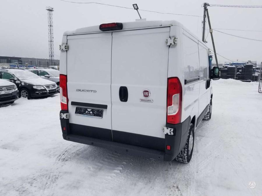 White Fiat Ducato 2018 in Kaunas, with an engine capacity of 2.29 L and mileage of 295 thousand km for 5999 €, photo 8 on AUTOMOTO.COM.LV