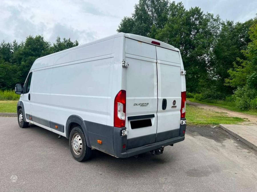 White Fiat Ducato 2018 in Vilnius, with an engine capacity of 2.30 L and mileage of 153 thousand km for 7300 €, photo 6 on AUTOMOTO.COM.LV