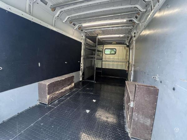 White Fiat Ducato 2018 in Vilnius, with an engine capacity of 2.30 L and mileage of 153 thousand km for 7300 €, photo 8 on AUTOMOTO.COM.LV