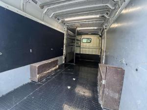 White Fiat Ducato 2018 in Vilnius, with an engine capacity of 2.30 L and mileage of 153 thousand km for 7300 €, photo 8 on AUTOMOTO.COM.LV