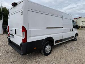 White Fiat Ducato 2018 in Vilnius, with an engine capacity of 2.30 L and mileage of 383 thousand km for 9900 €, photo 5 on AUTOMOTO.COM.LV