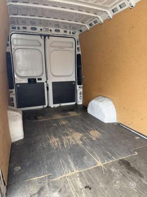 White Fiat Ducato 2018 in Vilnius, with an engine capacity of 2.30 L and mileage of 383 thousand km for 9900 €, photo 10 on AUTOMOTO.COM.LV