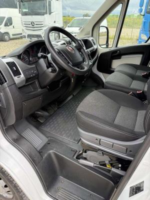 White Fiat Ducato 2018 in Vilnius, with an engine capacity of 2.30 L and mileage of 383 thousand km for 9900 €, photo 17 on AUTOMOTO.COM.LV