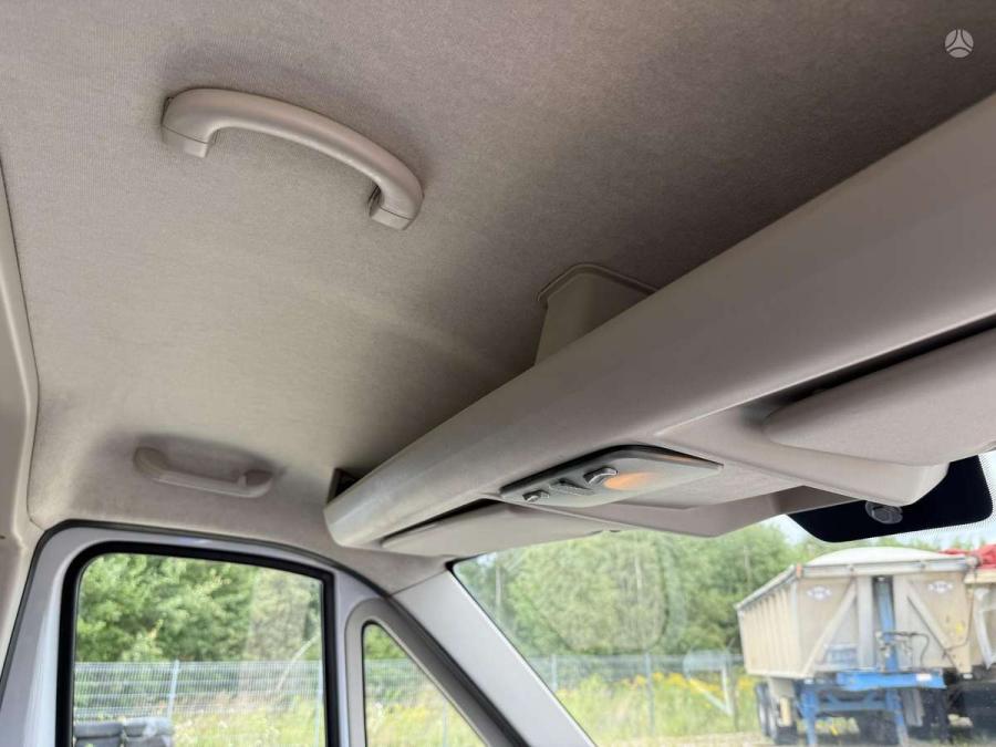 White Fiat Ducato 2018 in Vilnius, with an engine capacity of 2.30 L and mileage of 383 thousand km for 9900 €, photo 21 on AUTOMOTO.COM.LV
