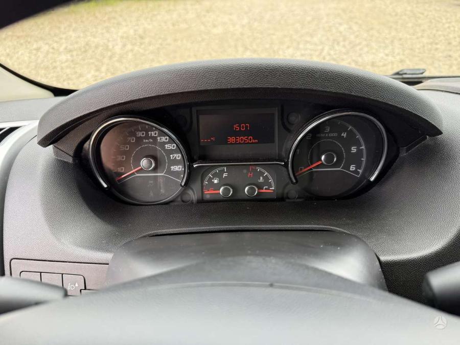 White Fiat Ducato 2018 in Vilnius, with an engine capacity of 2.30 L and mileage of 383 thousand km for 9900 €, photo 23 on AUTOMOTO.COM.LV