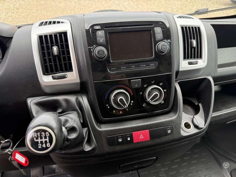 White Fiat Ducato 2018 in Vilnius, with an engine capacity of 2.30 L and mileage of 383 thousand km for 9900 €, photo 25 on AUTOMOTO.COM.LV