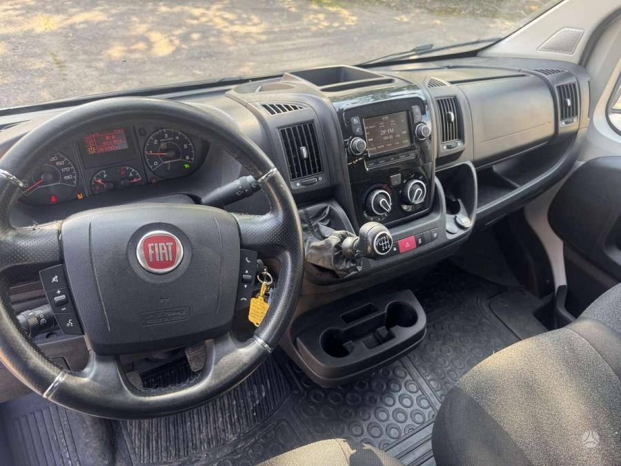 Balts Fiat Ducato 2019 Šakiai, ar dzinēja tilpumu 2.29 L un nobraukumu 261 tūkst. km par 12705 €, foto 13 vietnē AUTOMOTO.COM.LV
