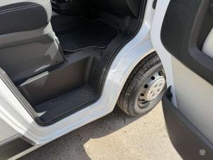 White Fiat Ducato 2019 in Panevezys, with an engine capacity of 2.30 L and mileage of 161 thousand km for 9800 €, photo 12 on AUTOMOTO.COM.LV