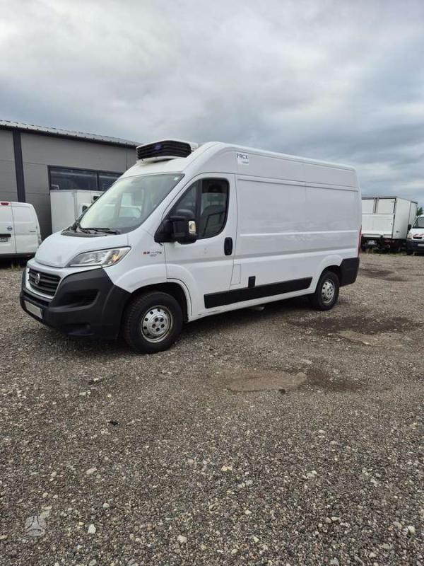Balts Fiat Ducato 2019 Kauņa, ar dzinēja tilpumu 2.30 L un nobraukumu 450 tūkst. km par 5980 €, foto 1 vietnē AUTOMOTO.COM.LV