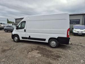 White Fiat Ducato 2019 in Kaunas, with an engine capacity of 2.30 L and mileage of 450 thousand km for 5980 €, photo 8 on AUTOMOTO.COM.LV