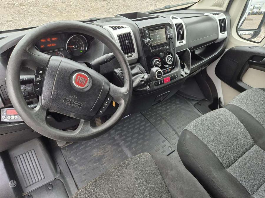 White Fiat Ducato 2019 in Kaunas, with an engine capacity of 2.30 L and mileage of 450 thousand km for 5980 €, photo 10 on AUTOMOTO.COM.LV