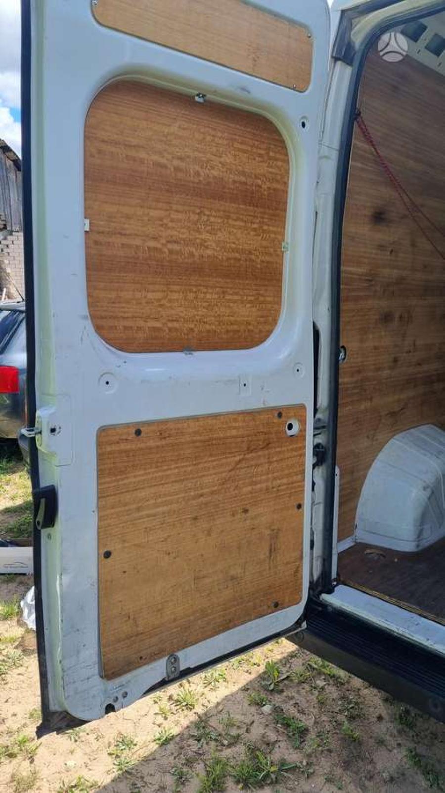 White Fiat Ducato 2019 in Panevezys, with an engine capacity of 2.30 L and mileage of 136 thousand km for 11000 €, photo 9 on AUTOMOTO.COM.LV