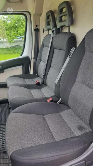 White Fiat Ducato 2019 in Panevezys, with an engine capacity of 2.30 L and mileage of 136 thousand km for 11000 €, photo 13 on AUTOMOTO.COM.LV