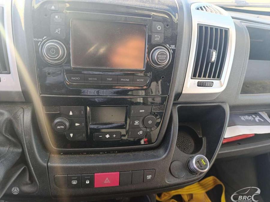 Balts Fiat Ducato 2019 Viļņa, ar dzinēja tilpumu 2.29 L un nobraukumu 393 tūkst. km par 5500 €, foto 14 vietnē AUTOMOTO.COM.LV