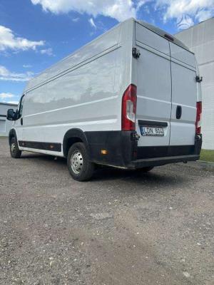White Fiat Ducato 2019 in Alytus, with an engine capacity of 2.29 L and mileage of 258 thousand km for 9750 €, photo 6 on AUTOMOTO.COM.LV