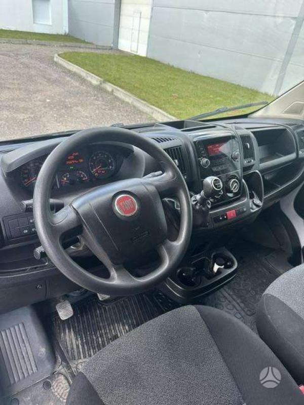 White Fiat Ducato 2019 in Alytus, with an engine capacity of 2.29 L and mileage of 258 thousand km for 9750 €, photo 10 on AUTOMOTO.COM.LV