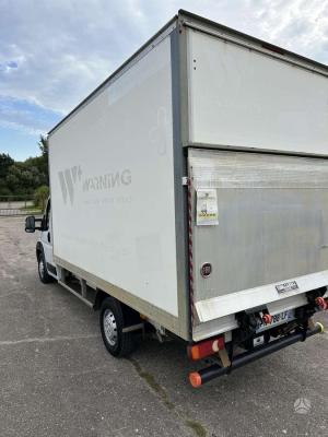 White Fiat Ducato 2019 in Taurage, with an engine capacity of 2.29 L and mileage of 307 thousand km for 11500 €, photo 8 on AUTOMOTO.COM.LV