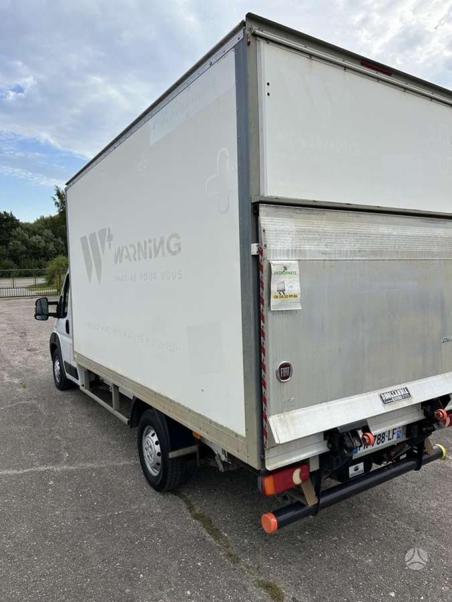 White Fiat Ducato 2019 in Taurage, with an engine capacity of 2.29 L and mileage of 307 thousand km for 11500 €, photo 8 on AUTOMOTO.COM.LV