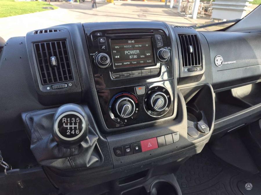 Balts Fiat Ducato 2019 Panevēža, ar dzinēja tilpumu 2.29 L un nobraukumu 394 tūkst. km par 7100 €, foto 12 vietnē AUTOMOTO.COM.LV