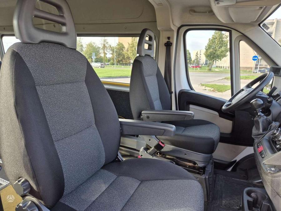 Balts Fiat Ducato 2019 Panevēža, ar dzinēja tilpumu 2.29 L un nobraukumu 394 tūkst. km par 7100 €, foto 14 vietnē AUTOMOTO.COM.LV