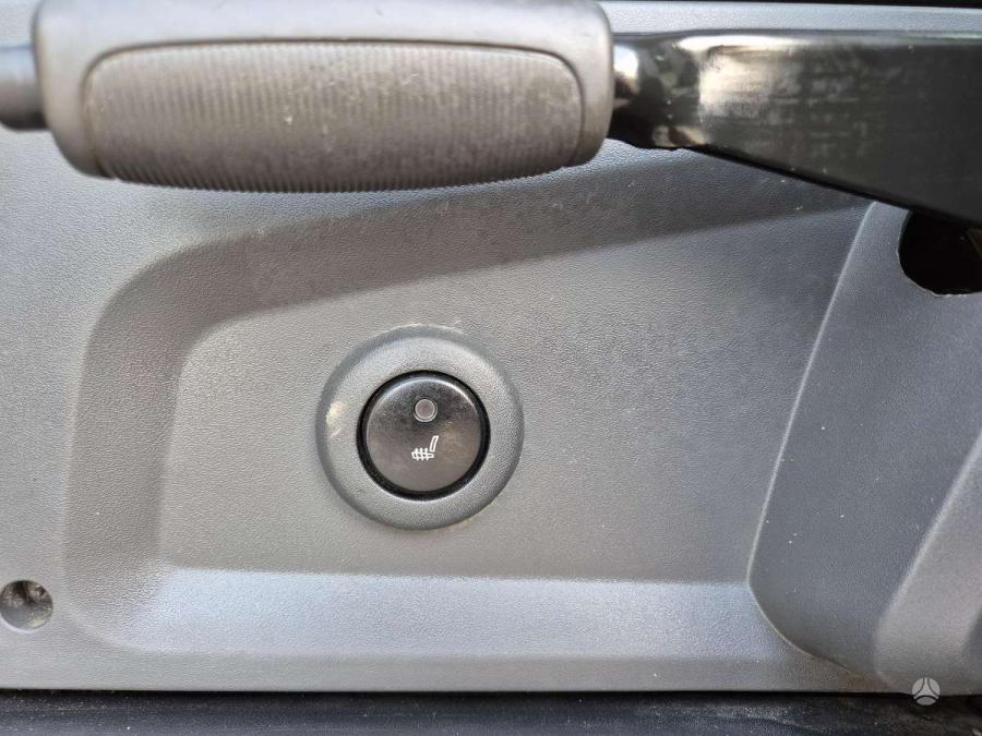 Balts Fiat Ducato 2019 Panevēža, ar dzinēja tilpumu 2.29 L un nobraukumu 394 tūkst. km par 7100 €, foto 15 vietnē AUTOMOTO.COM.LV