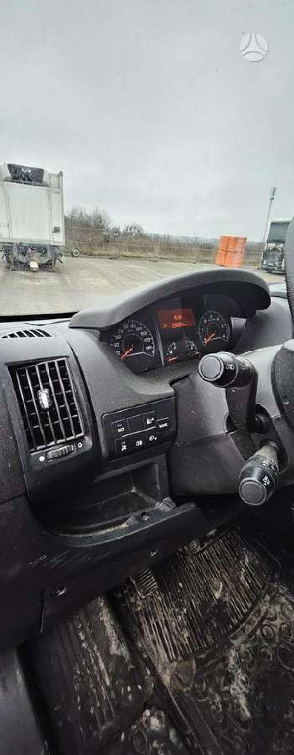 White Fiat Ducato 2020 in Vilnius, with an engine capacity of 2.30 L and mileage of 290 thousand km for 9410 €, photo 6 on AUTOMOTO.COM.LV