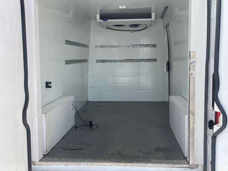 White Fiat Ducato 2020 in Ukmerge, with an engine capacity of 2.29 L and mileage of 151 thousand km for 9000 €, photo 5 on AUTOMOTO.COM.LV