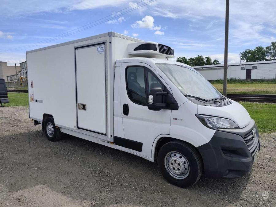 White Fiat Ducato 2020 in Taurage, with an engine capacity of 2.30 L and mileage of 205 thousand km for 11253 €, photo 3 on AUTOMOTO.COM.LV