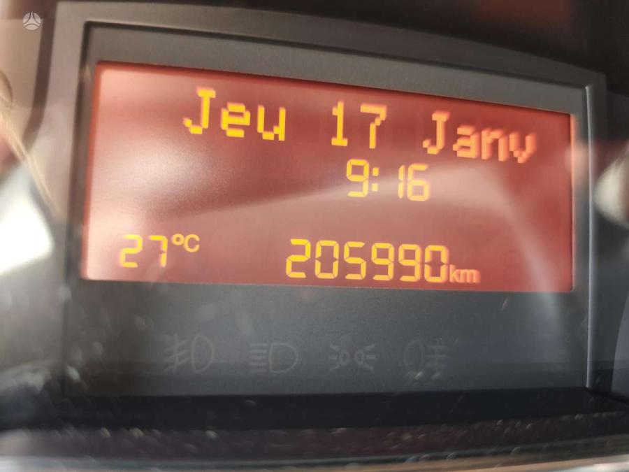White Fiat Ducato 2020 in Taurage, with an engine capacity of 2.30 L and mileage of 205 thousand km for 11253 €, photo 15 on AUTOMOTO.COM.LV